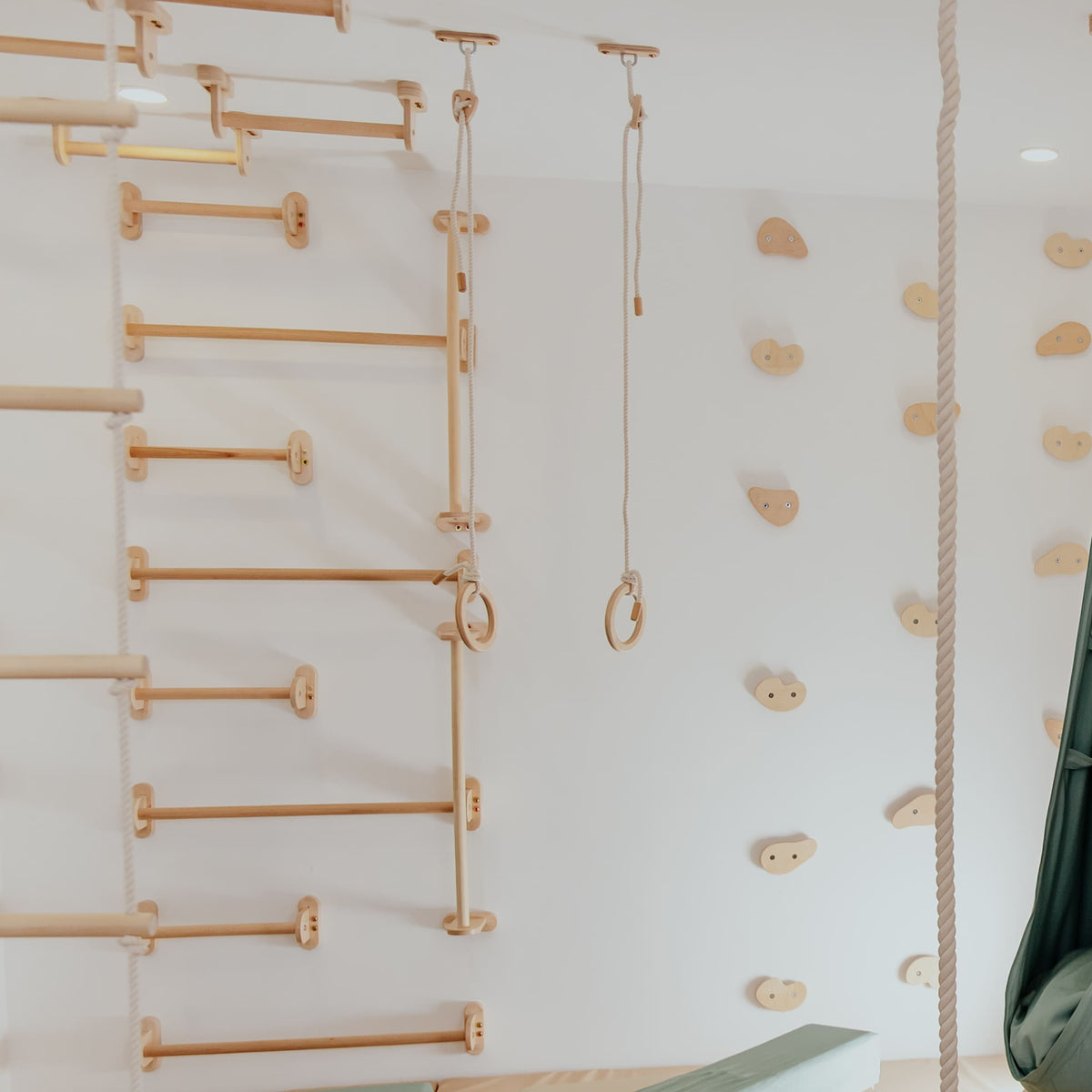 Home Monkey Bars – Build Your Custom Climbing Wall - WoodandHearts